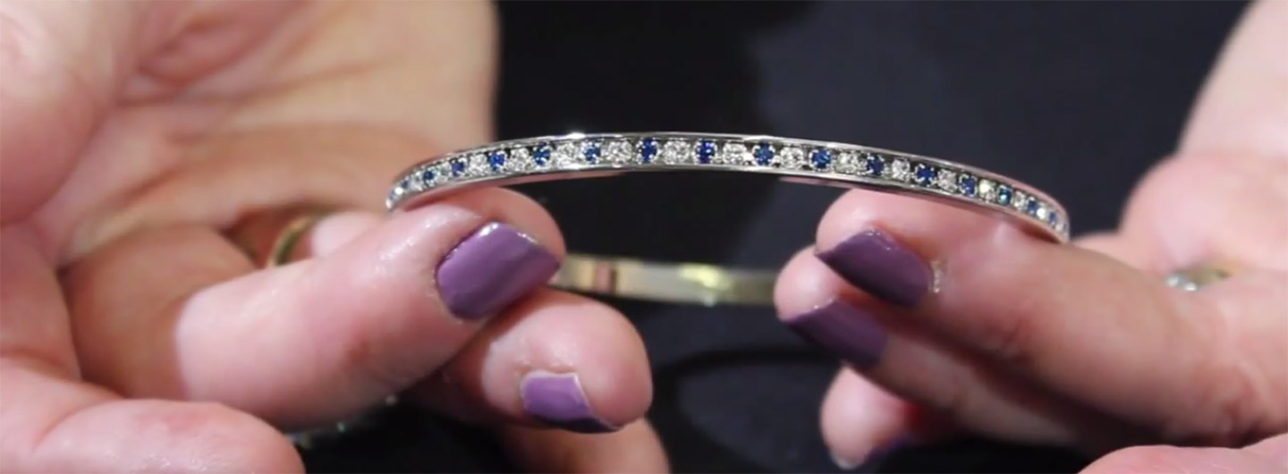 How to Create a Bracelet with Two Part Epoxy - Dreamtime University