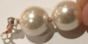 Pearl Knotting Technique - Dreamtime University